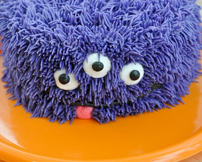 5 Easy Monster Cakes For Toddlers - DIY Thought