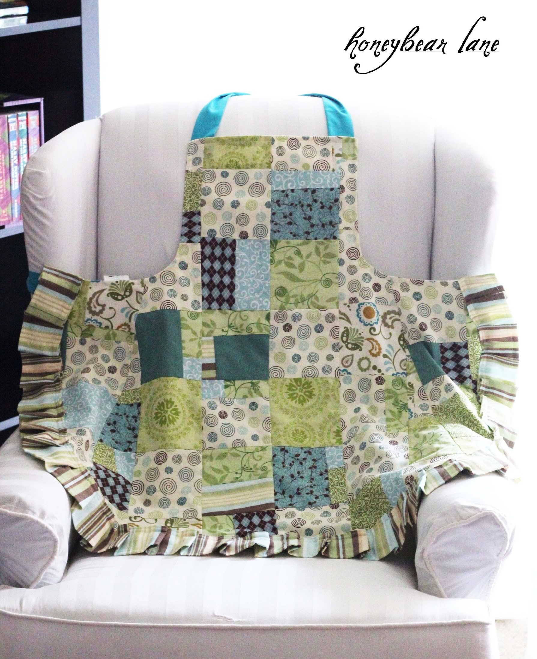 10 DIY Apron Tutorials - diy Thought