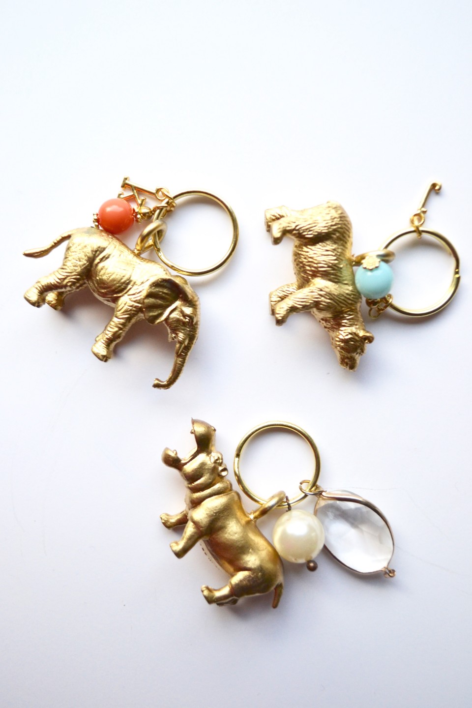 5 Plastic Animal Crafts - diy Thought