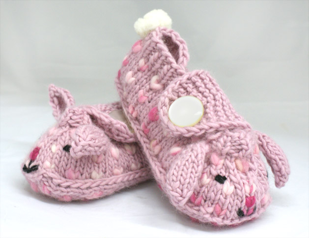 4 Diy Cozy Adult Slipper Patterns - diy Thought