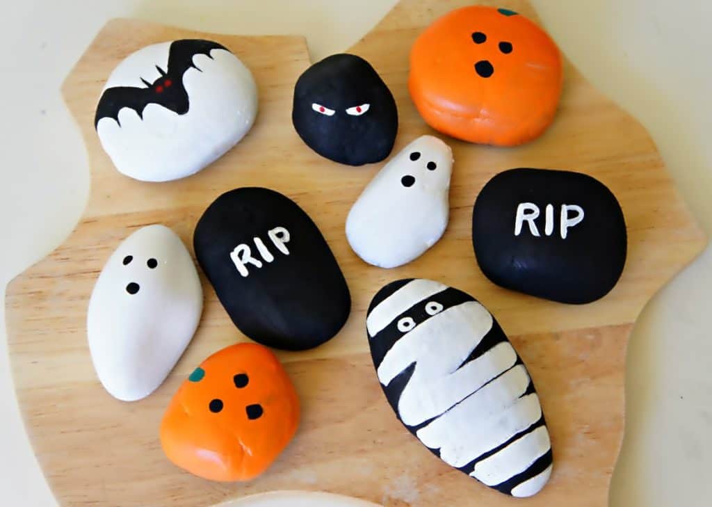12 Spooky Kids Crafts - diy Thought