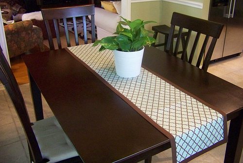 8 Diy Table Runners For The Perfect Table - DIY Thought