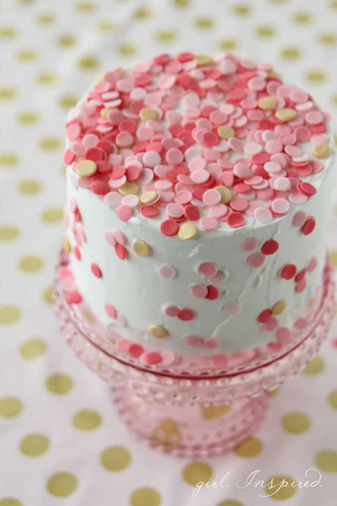 6 Simple Yet Beautiful Cake Decorating Techniques - diy Thought