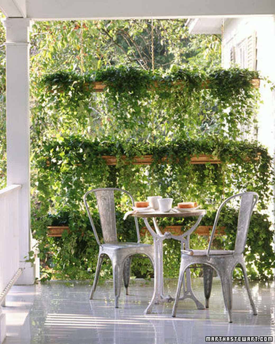 How To Build Your Own Vertical Garden - DIY Thought