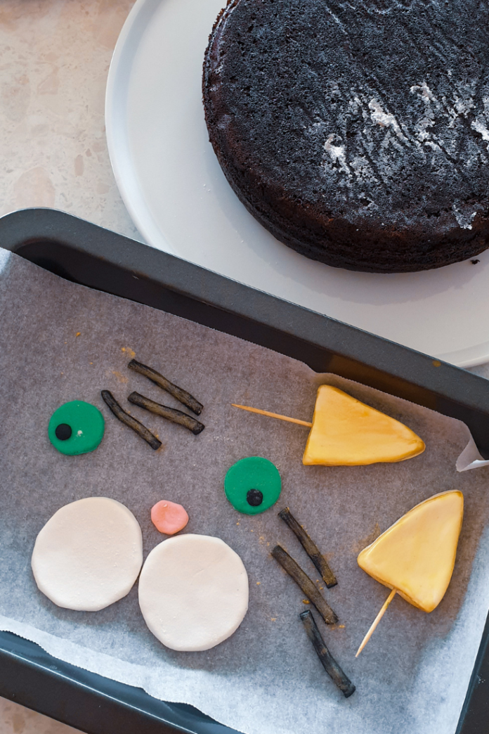 Simple Caticorn Cake - diy Thought