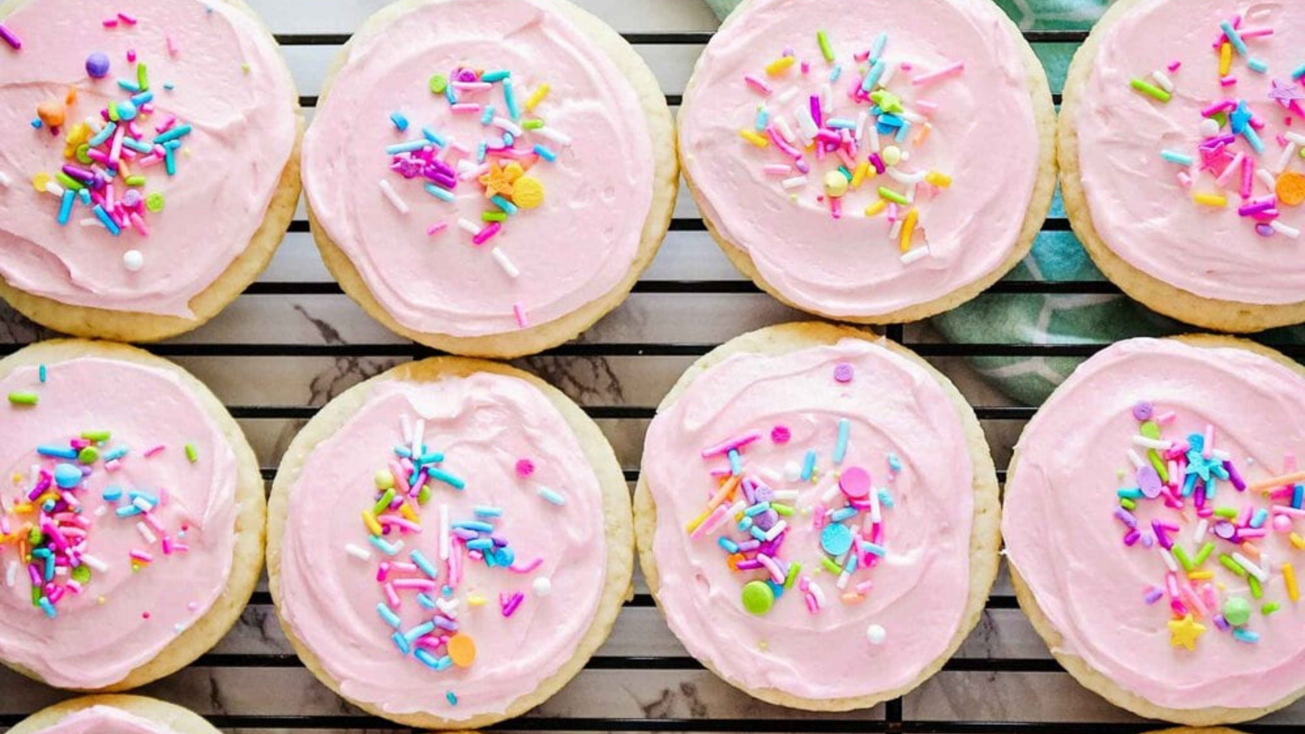 5 Delicious Sugar Cookie Recipes - DIY Thought