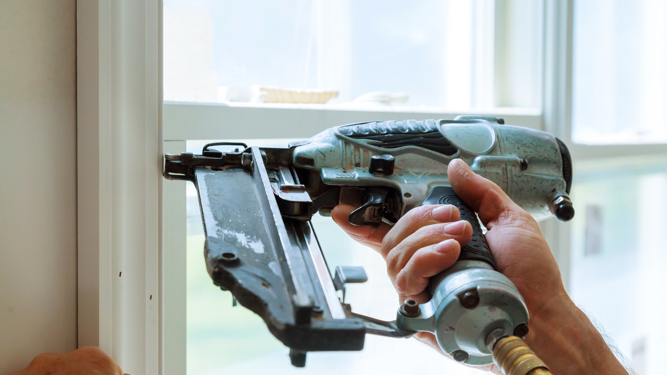 Your Guide to Nail Guns - DIY Thought